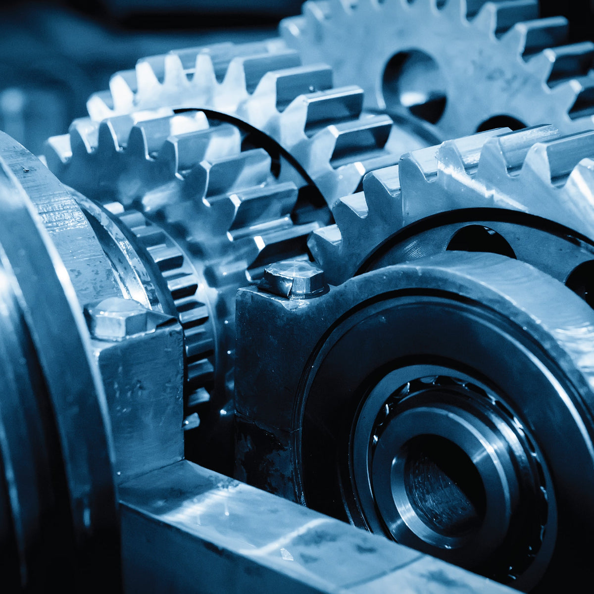 Caliber 320 Gear Oil – AECI ONe